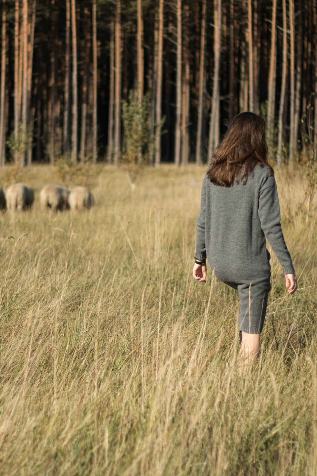 Lininiai Rūbai ir Megztos Suknelės - Studija Kaune - LinenSheep