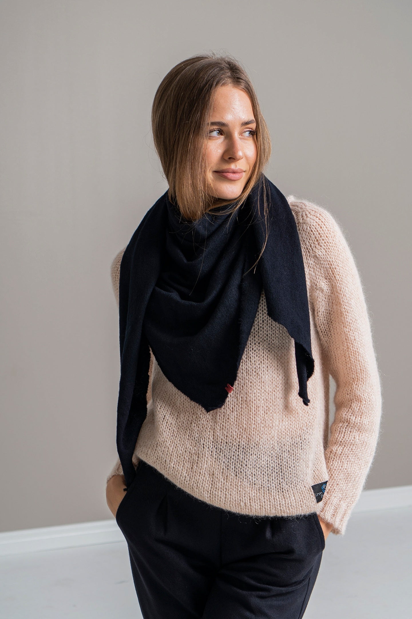 Lininiai Rūbai ir Megztos Suknelės - Studija Kaune - LinenSheep